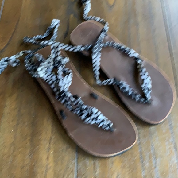 Sseko | Shoes | Sseko Designs Brown Leather Ribbon Sandals | Poshmark